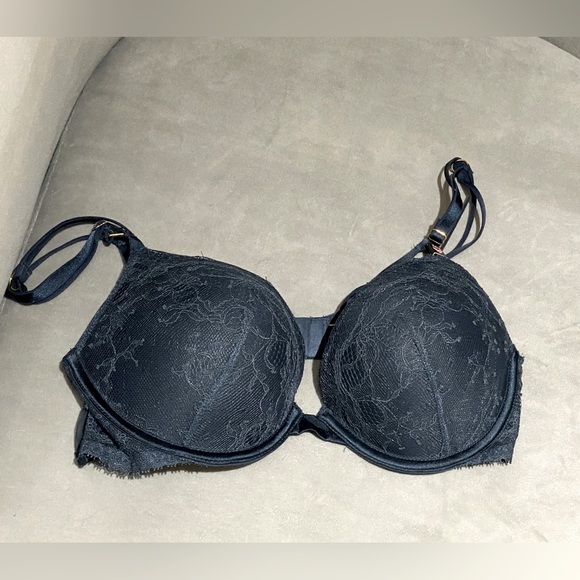Victoria's Secret | Intimates & Sleepwear | Nwt Victorias Secret 36b ...